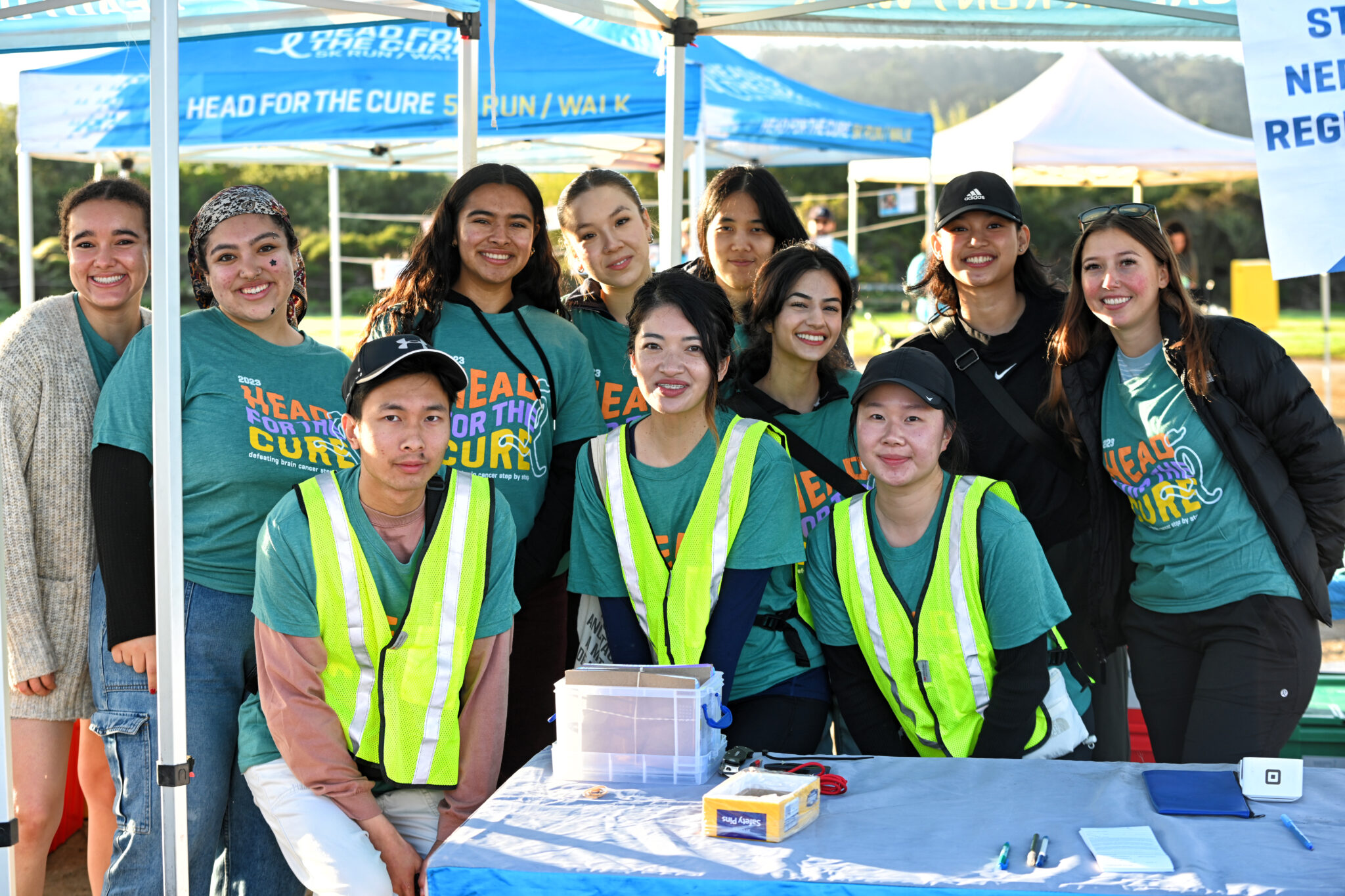 Volunteer - Head for the Cure
